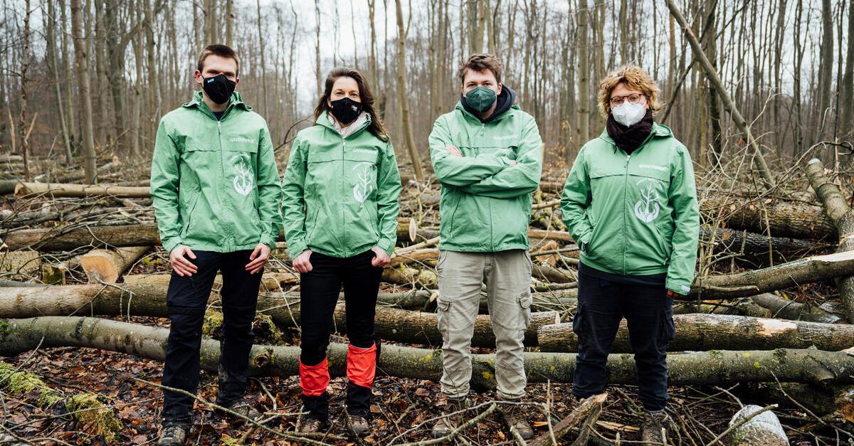 Forest Rescue Unit unterwegs | Greenpeace